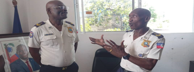 Louis Edner Hyacinthe, se nouvo direktè PNH Grandans lan ki te deja ...